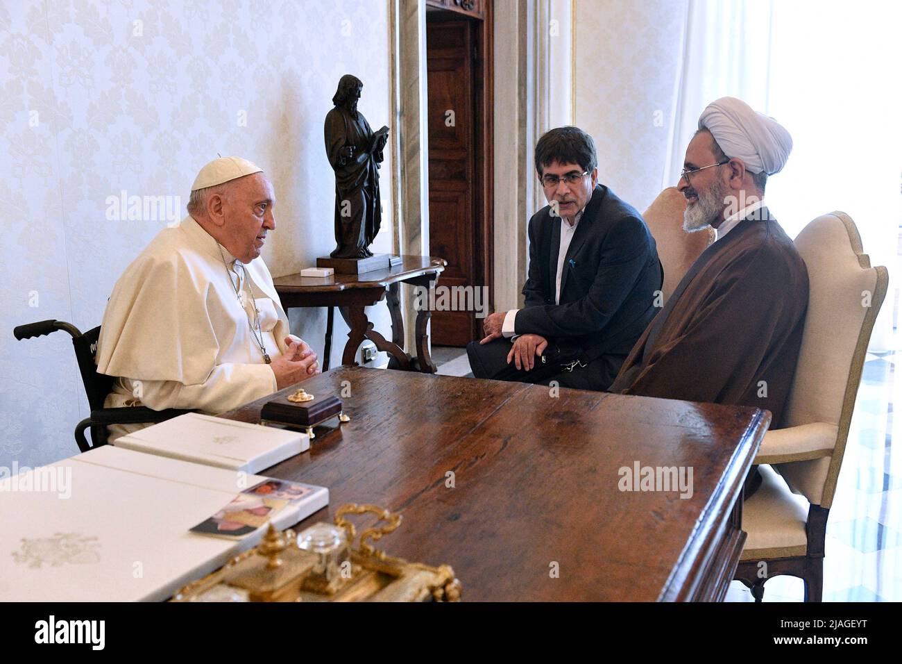 Ayatollah alireza arafi hi-res stock photography and images - Alamy