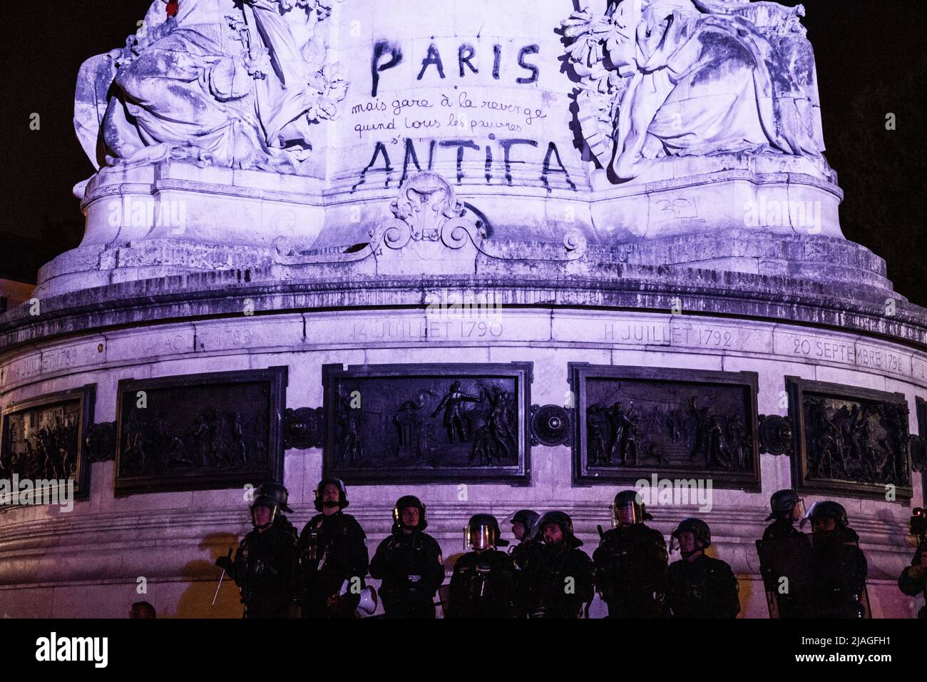 Antifa francia hi-res stock photography and images - Alamy