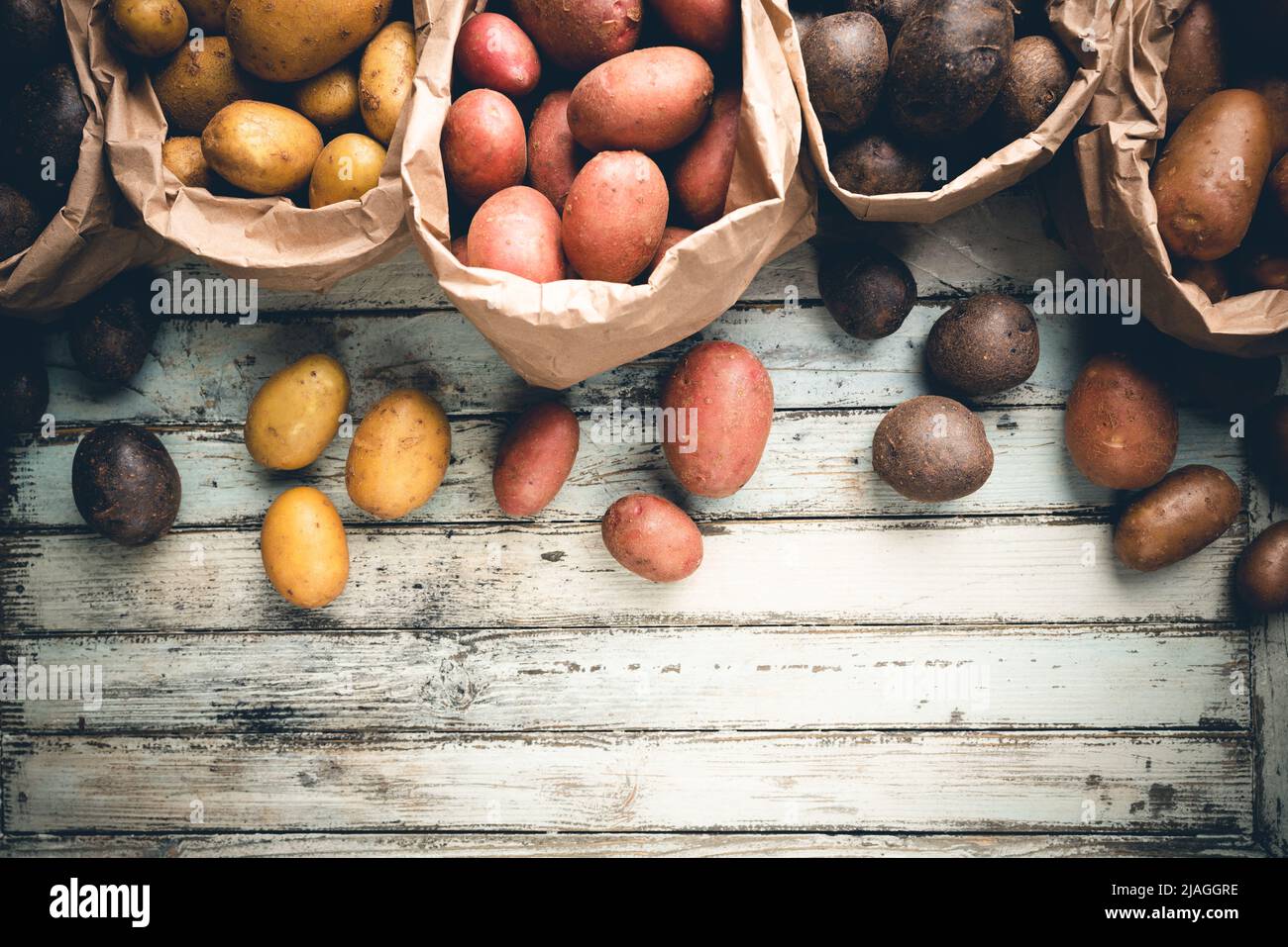 New potato varieties hi-res stock photography and images - Alamy
