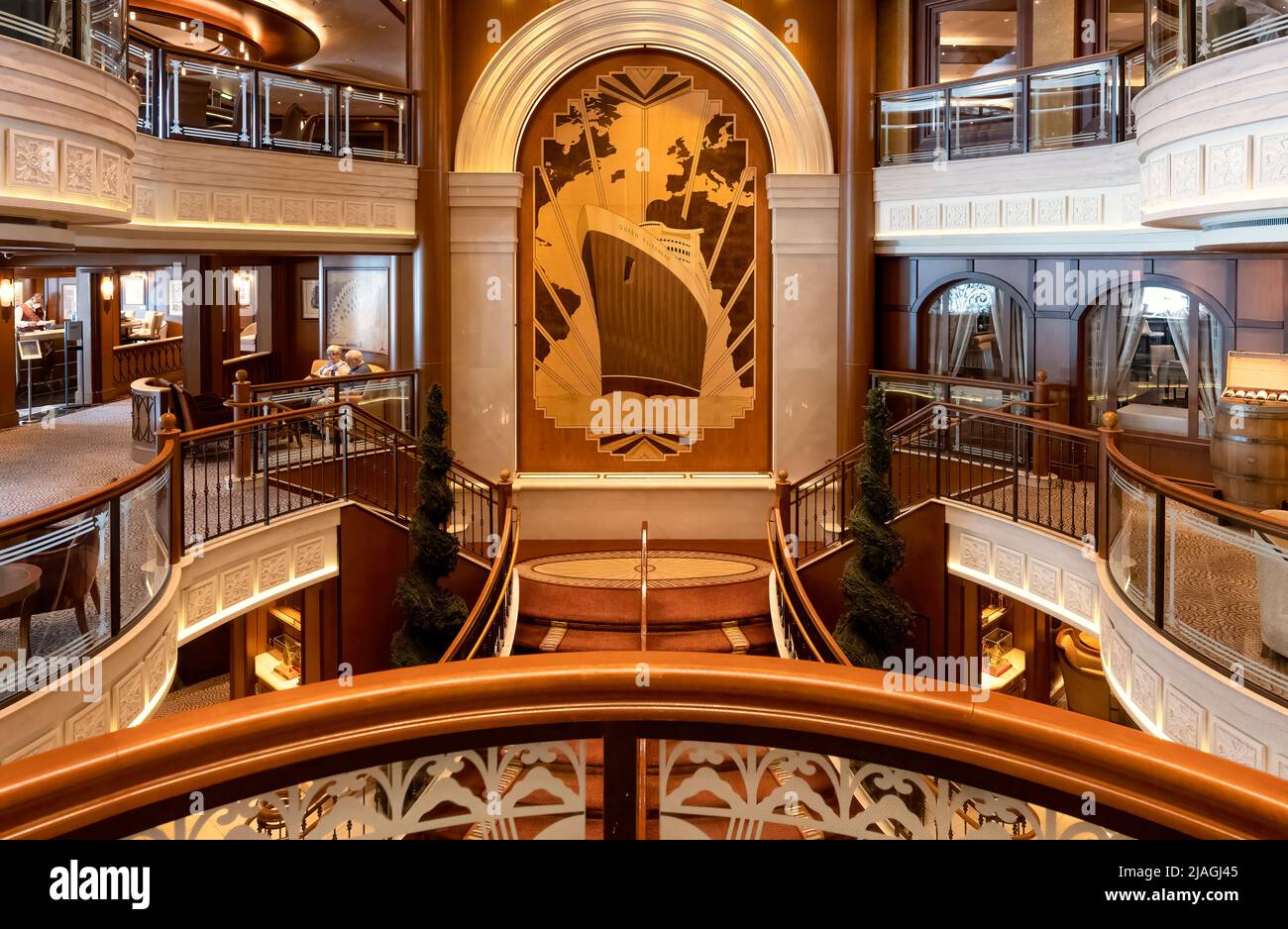 Cunard cruise ship interior hi-res stock photography and images - Alamy