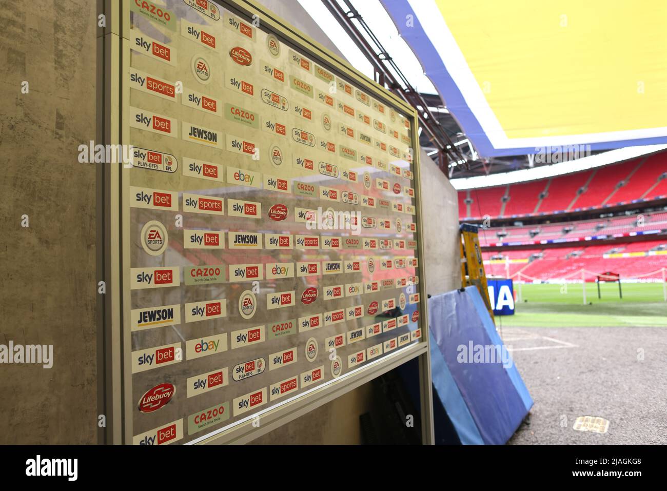 Football stadium advertising boards hi-res stock photography and images ...