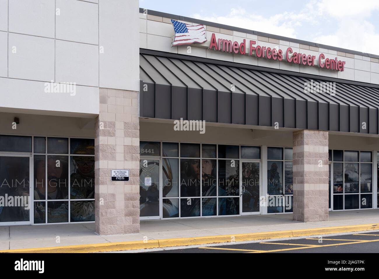 Careers in the armed forces hi-res stock photography and images - Alamy