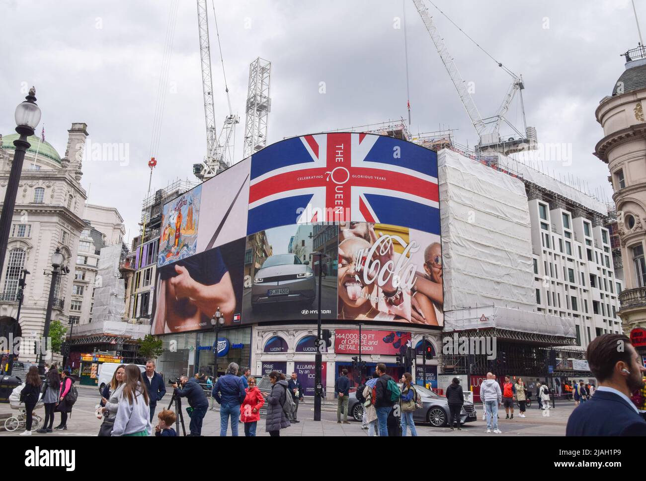 Jubilee 2022 piccadilly hi-res stock photography and images - Alamy