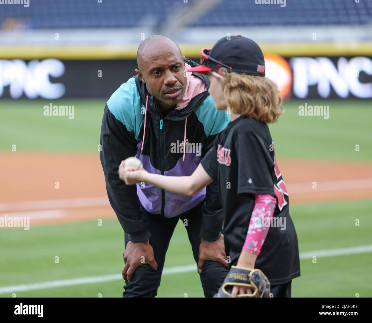 Durham, N.C. USA: Former NBA player and ESPN sports reporter Jay ...
