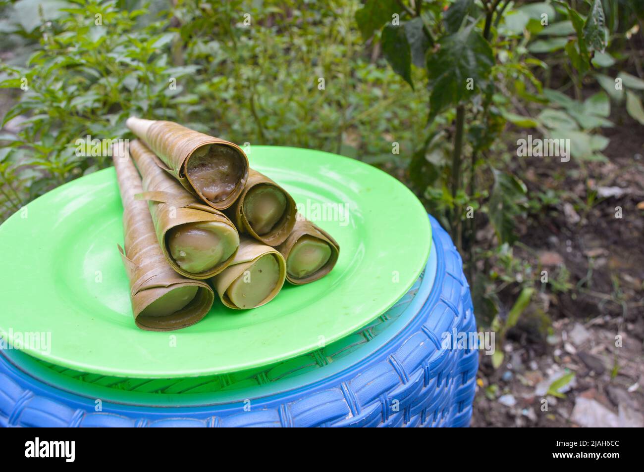 Jumbrek typical Indonesian Lamongan food Stock Photo - Alamy