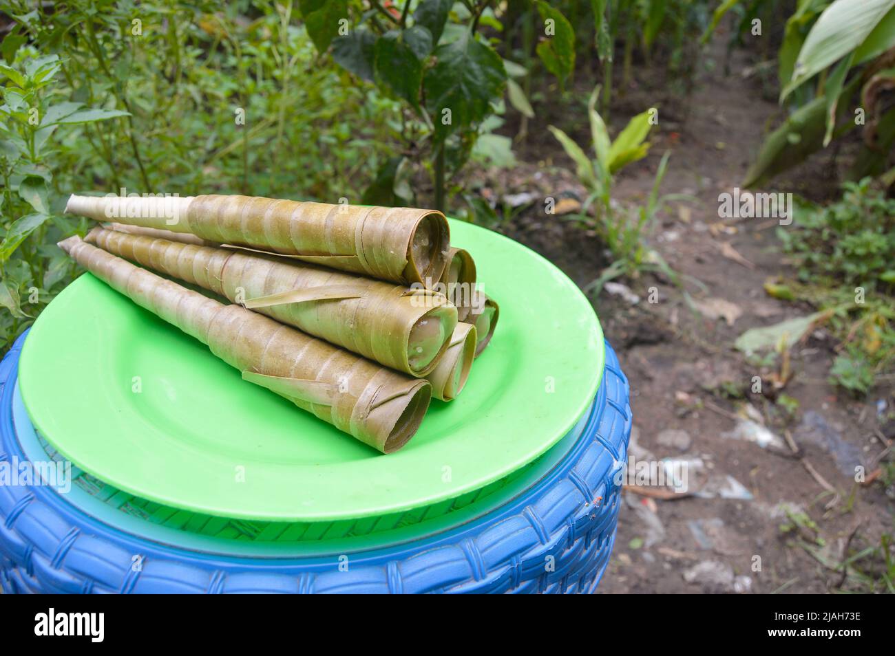 Jumbrek typical Indonesian Lamongan food Stock Photo - Alamy