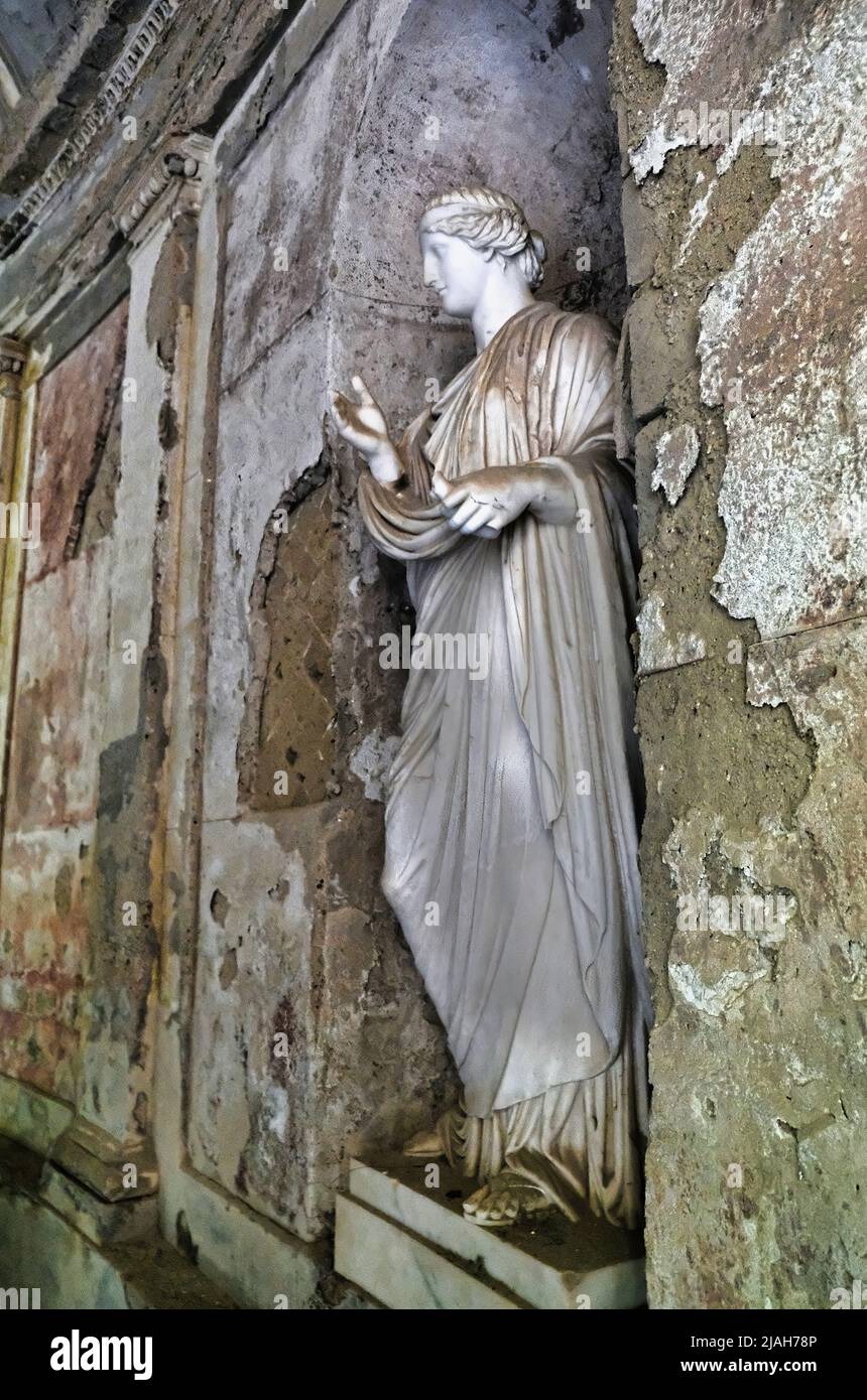 The Bath of Venus, one of the most beautiful parts of the English ...