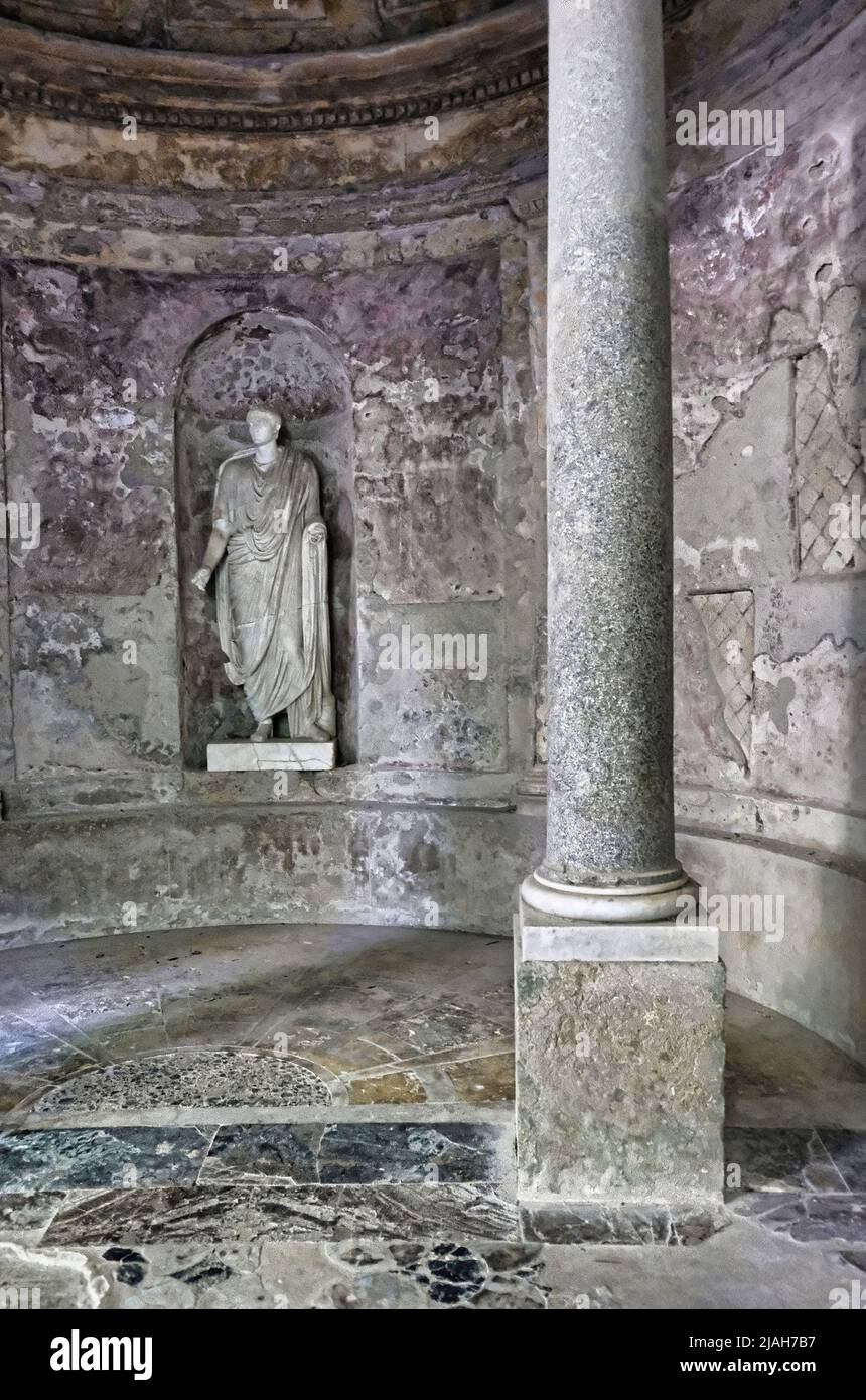 The Bath of Venus, one of the most beautiful parts of the English ...