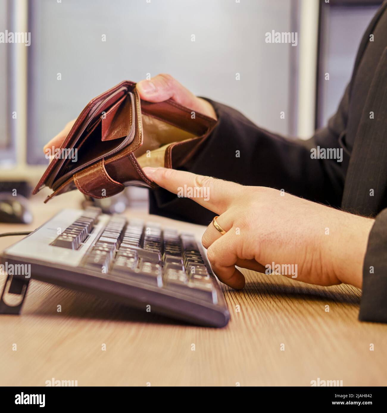 Empty open hands wallet poor crisis shopping money hi-res stock ...