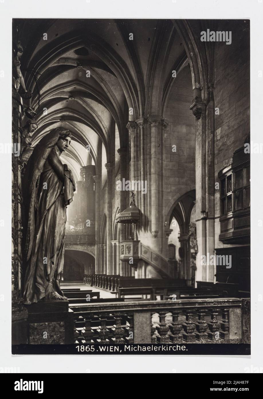 Michaelerkirche sculpture hi-res stock photography and images - Alamy