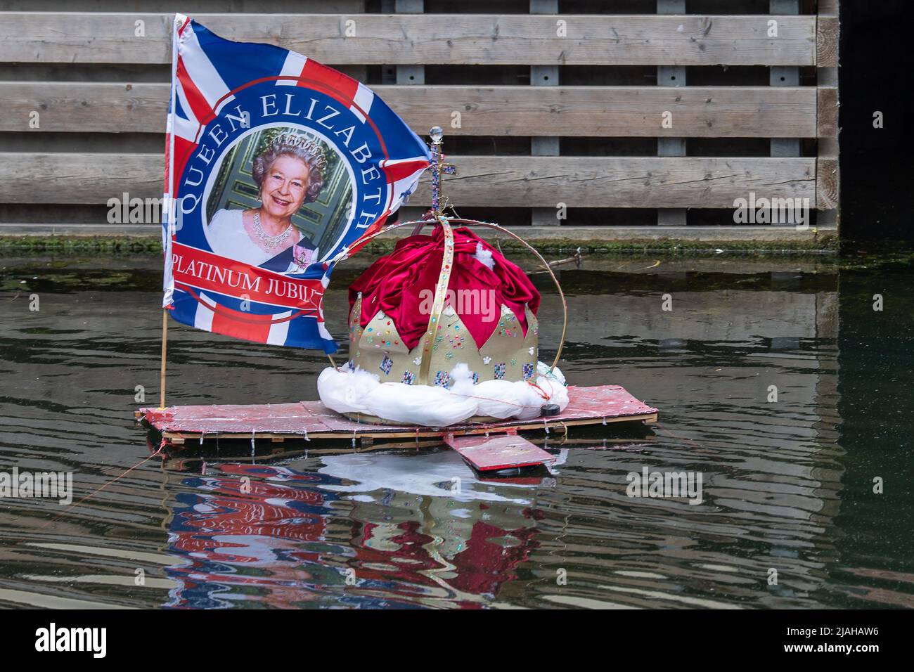 Floating crown hi-res stock photography and images - Alamy