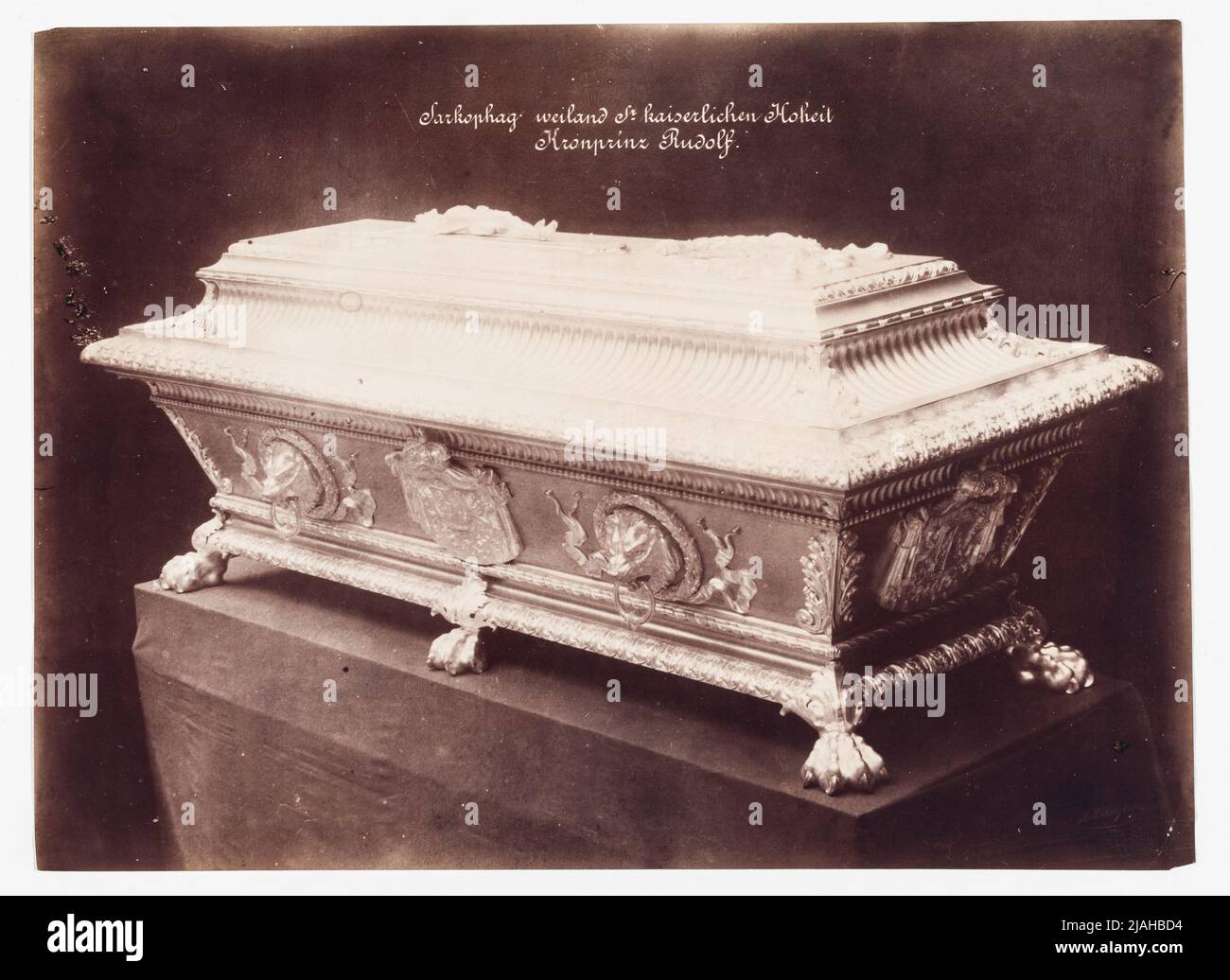 1st, new market - Capuchin crypt - interior view - Sarcophagus by Crown ...