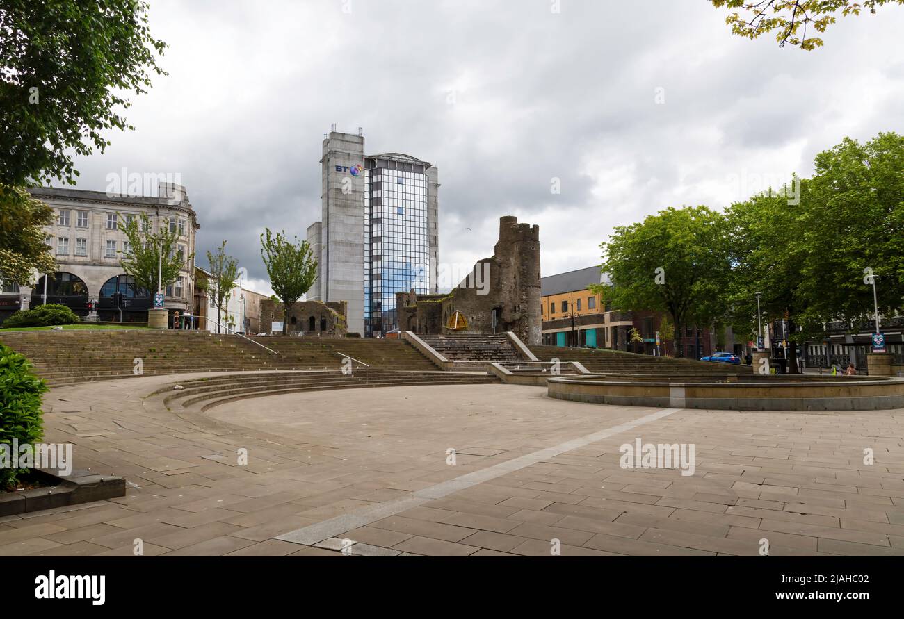 Swansea castle hi-res stock photography and images - Alamy