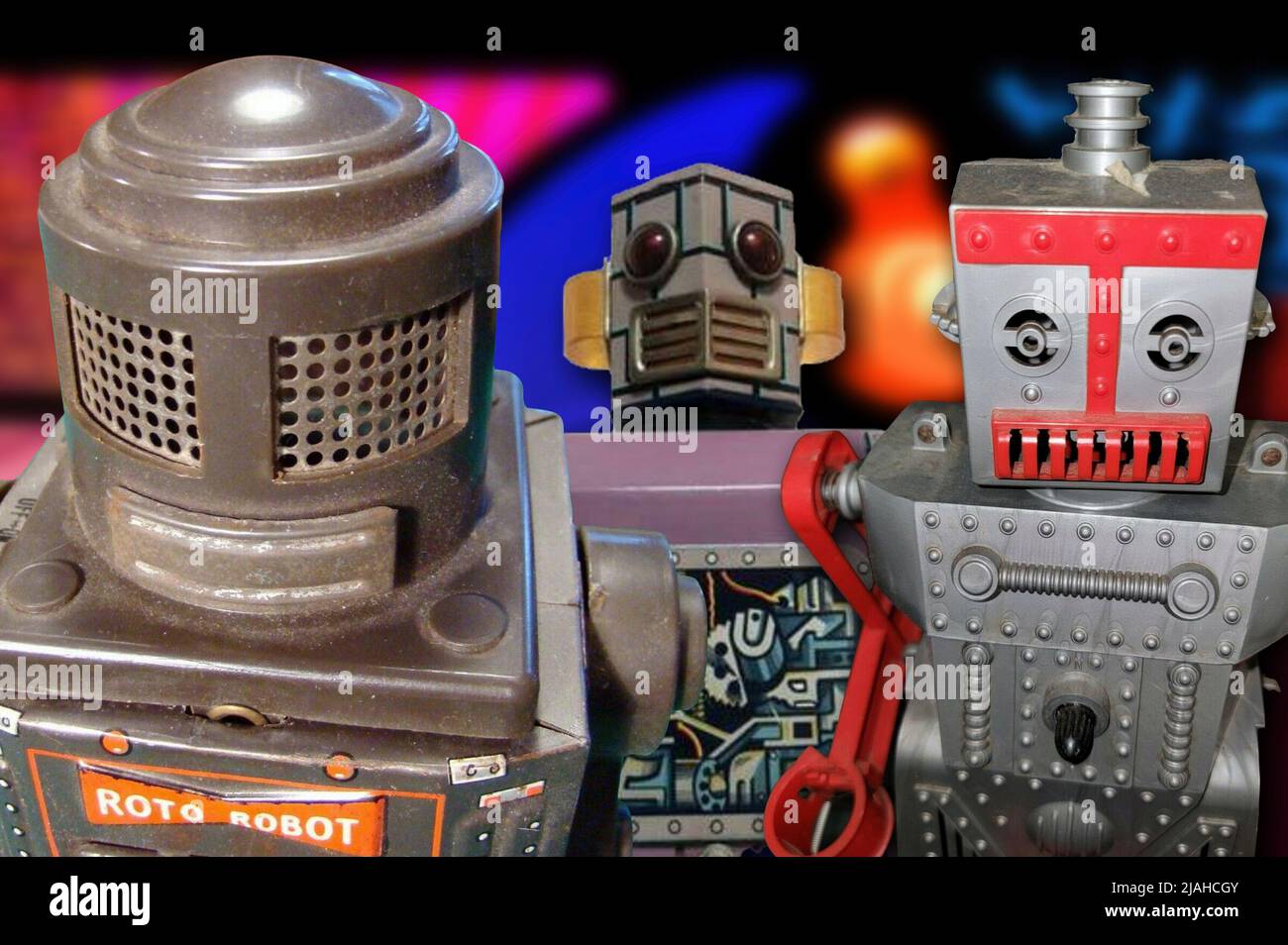 Vintage Toys - A series of nostalgic Tin Robots, childhood friends of ...