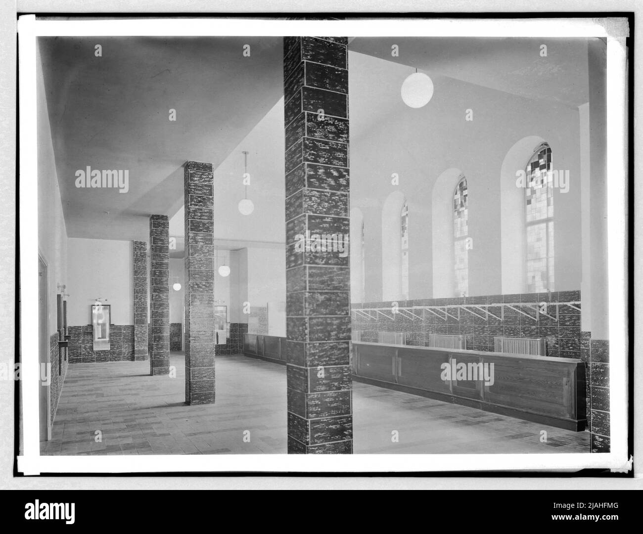 Vienna city hall building Black and White Stock Photos & Images - Alamy
