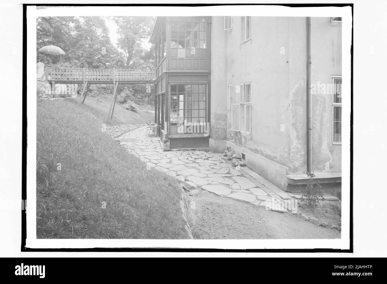 Buildings design features Cut Out Stock Images & Pictures - Alamy