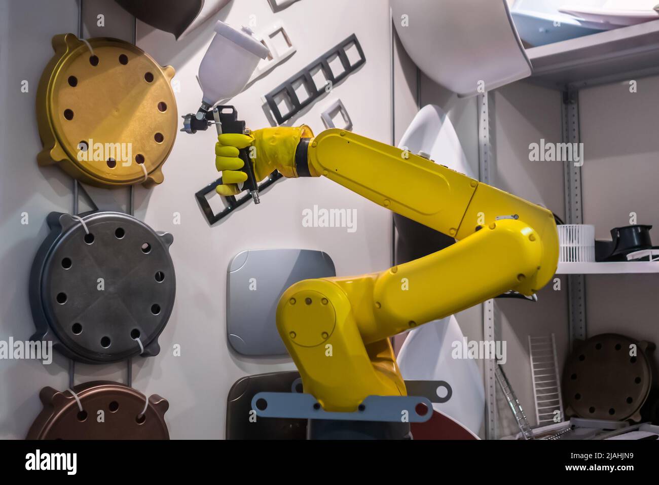 Automatic yellow spray painting hi-res stock photography and images - Alamy