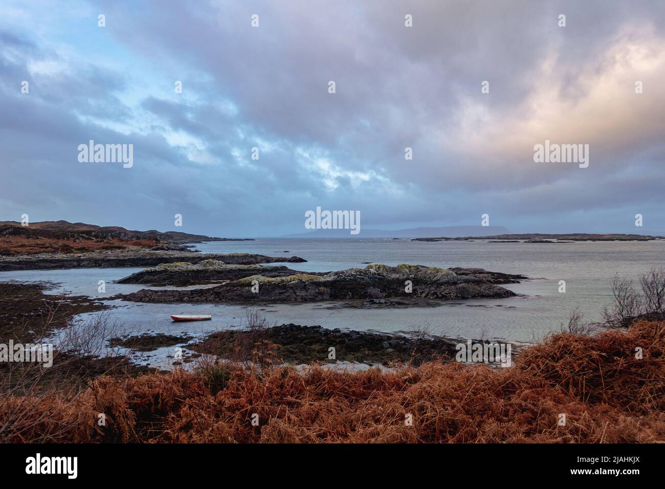 Scottish seascape - Rhu Point Beach walk in winter looking to the Isle ...