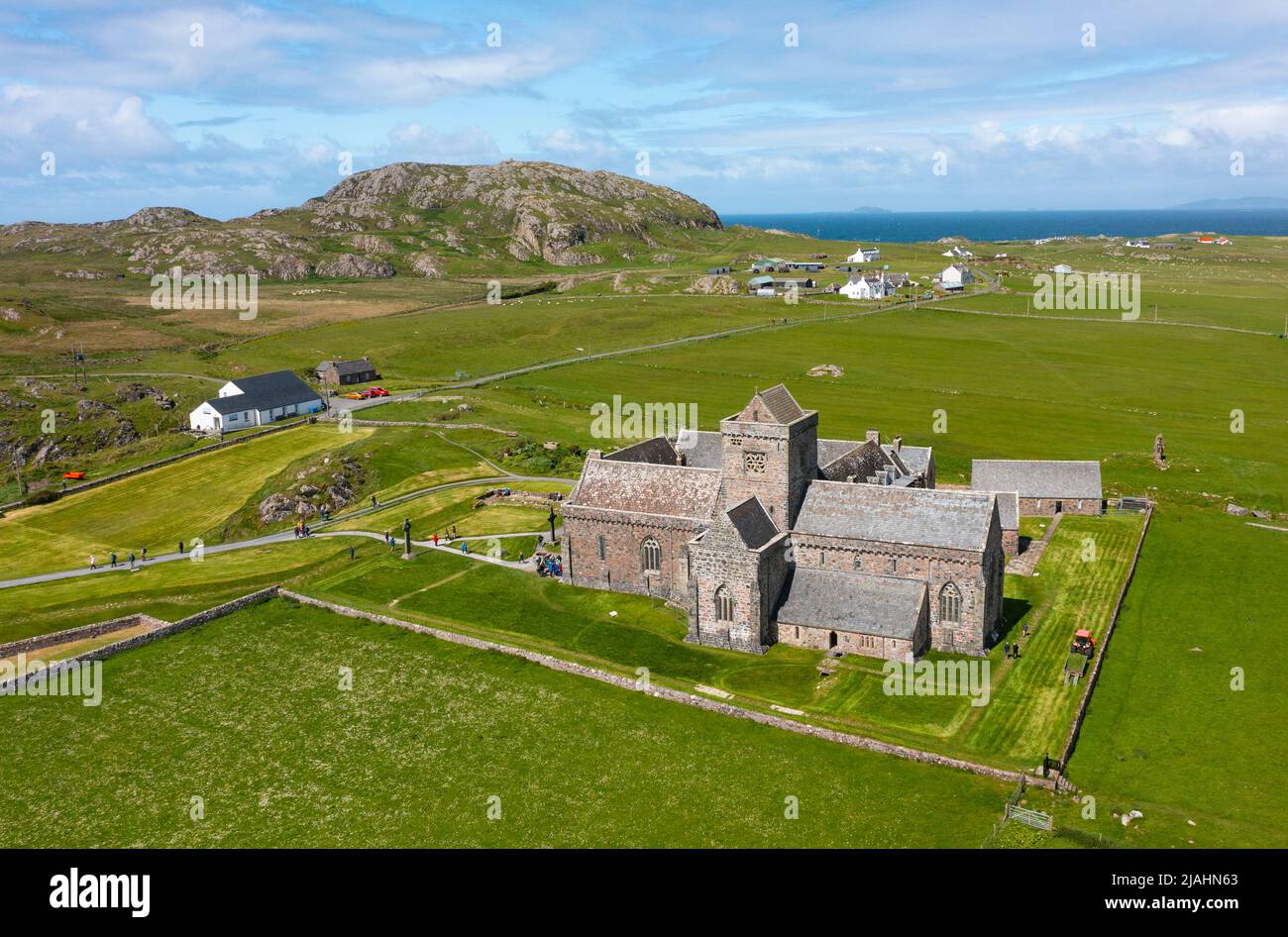 Scottish abbey hi-res stock photography and images - Alamy