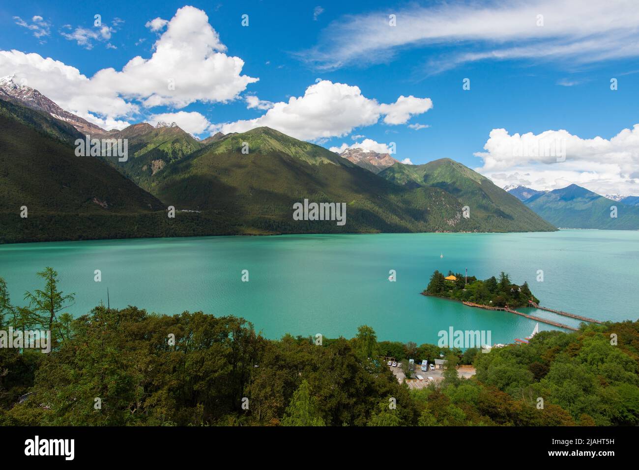 Crystal Clear Glacial Water and Snowy Peaks at Pagsum Lake in Nyingchi ...