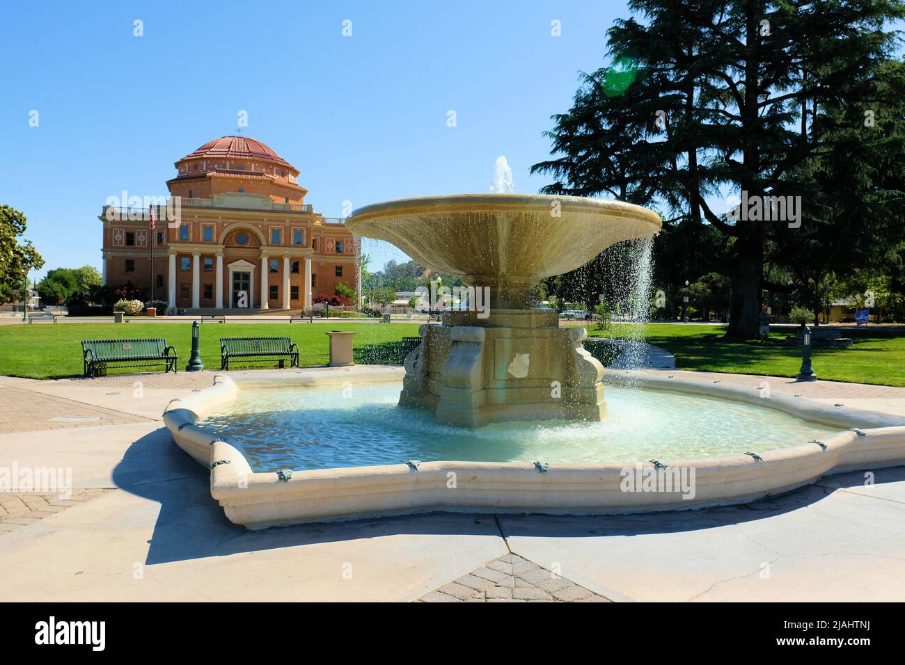 Atascadero city hall hi-res stock photography and images - Alamy