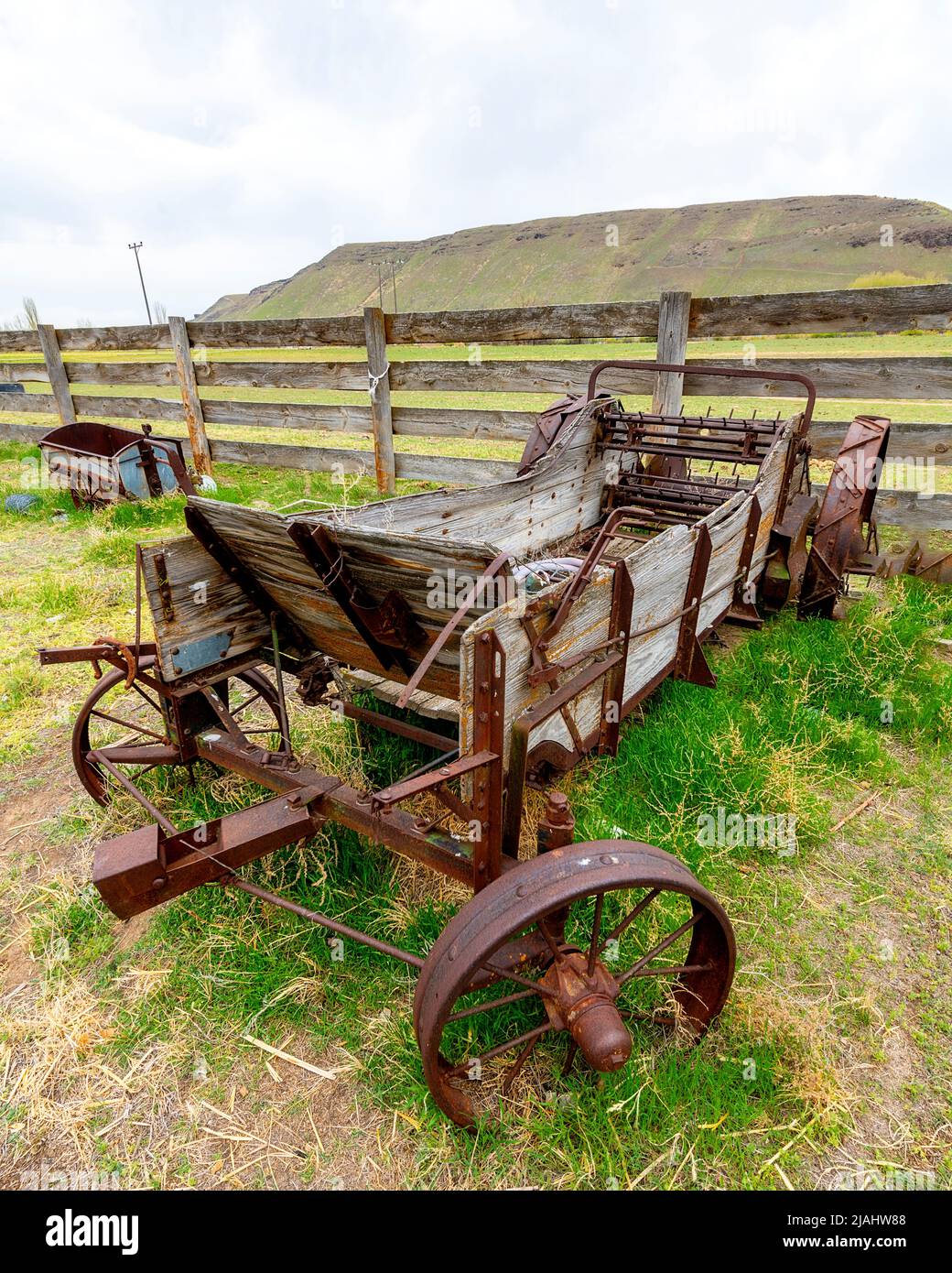 Rusty weathered wooden hay wagon on a farm Stock Photo - Alamy