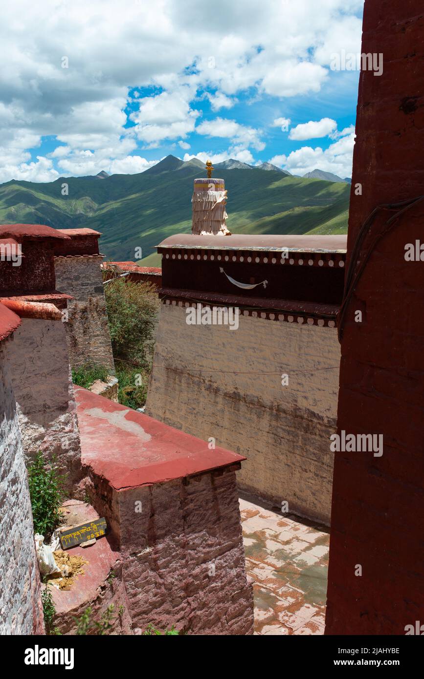 Tibetan Buddhism Ganden Monastery in Lhasa, Tibet Stock Photo - Alamy
