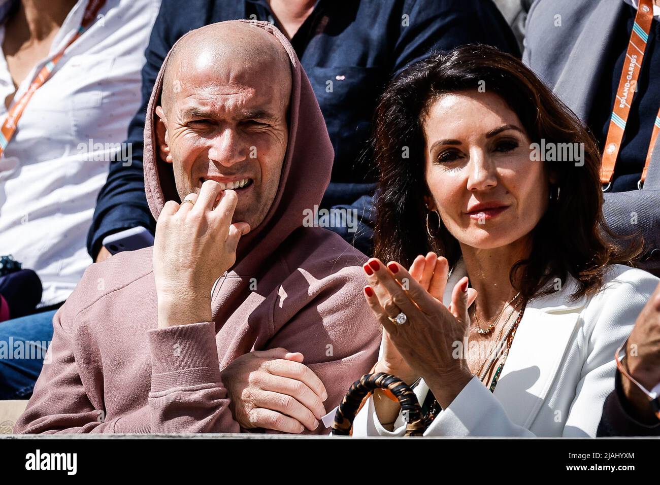 Zinedine ZIDANE with his wife Veronique ZIDANE during the Day six of Roland-Garros 2022, French ...