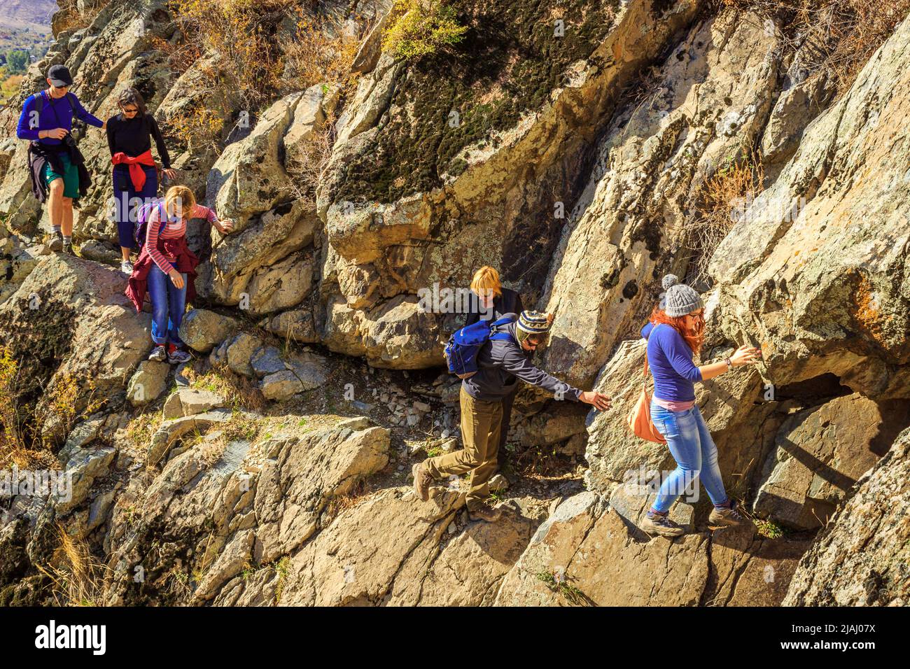 A dangerous cliff traverse Stock Photo - Alamy