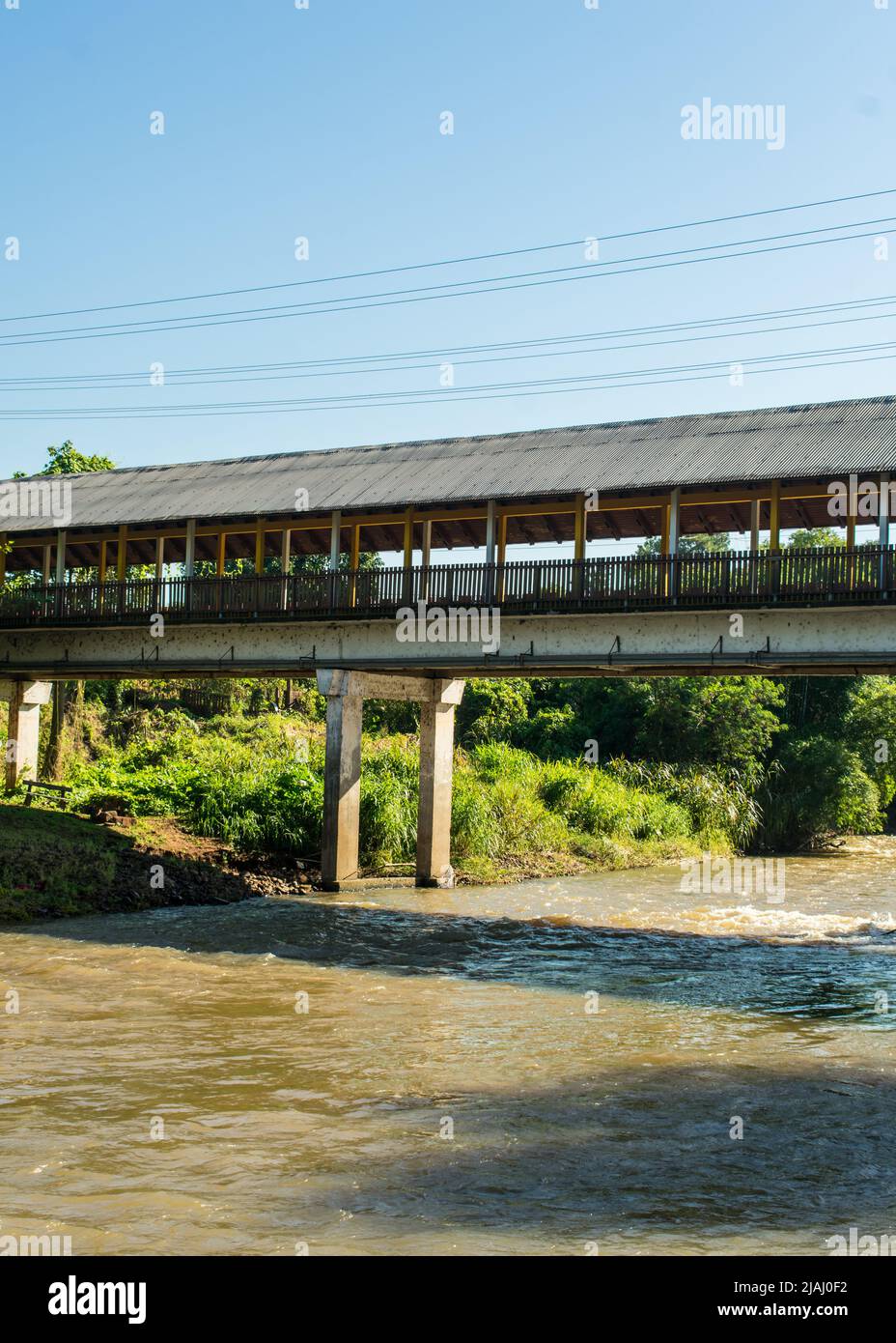 Paranhana river and a view of the covered bridge - a historical ...