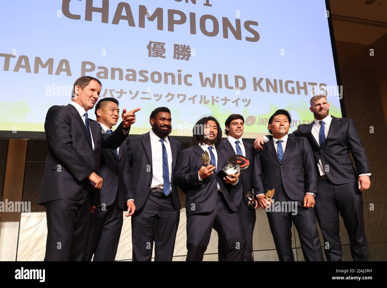 Tokyo, Japan. 30th May, 2022. (L-R) Saitama Panasonic Wild Knights head ...