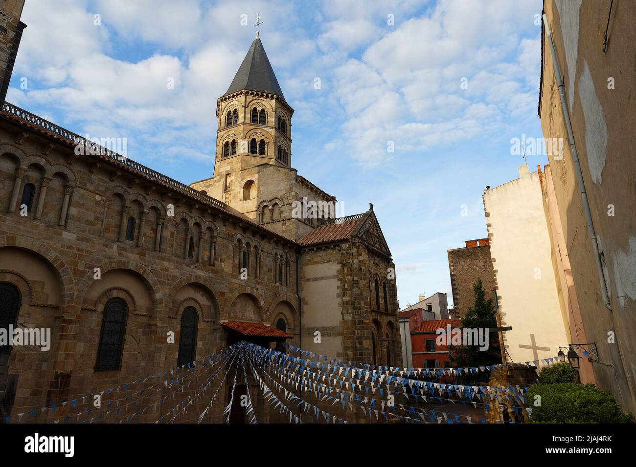 Medieval village 6th century hi-res stock photography and images - Alamy