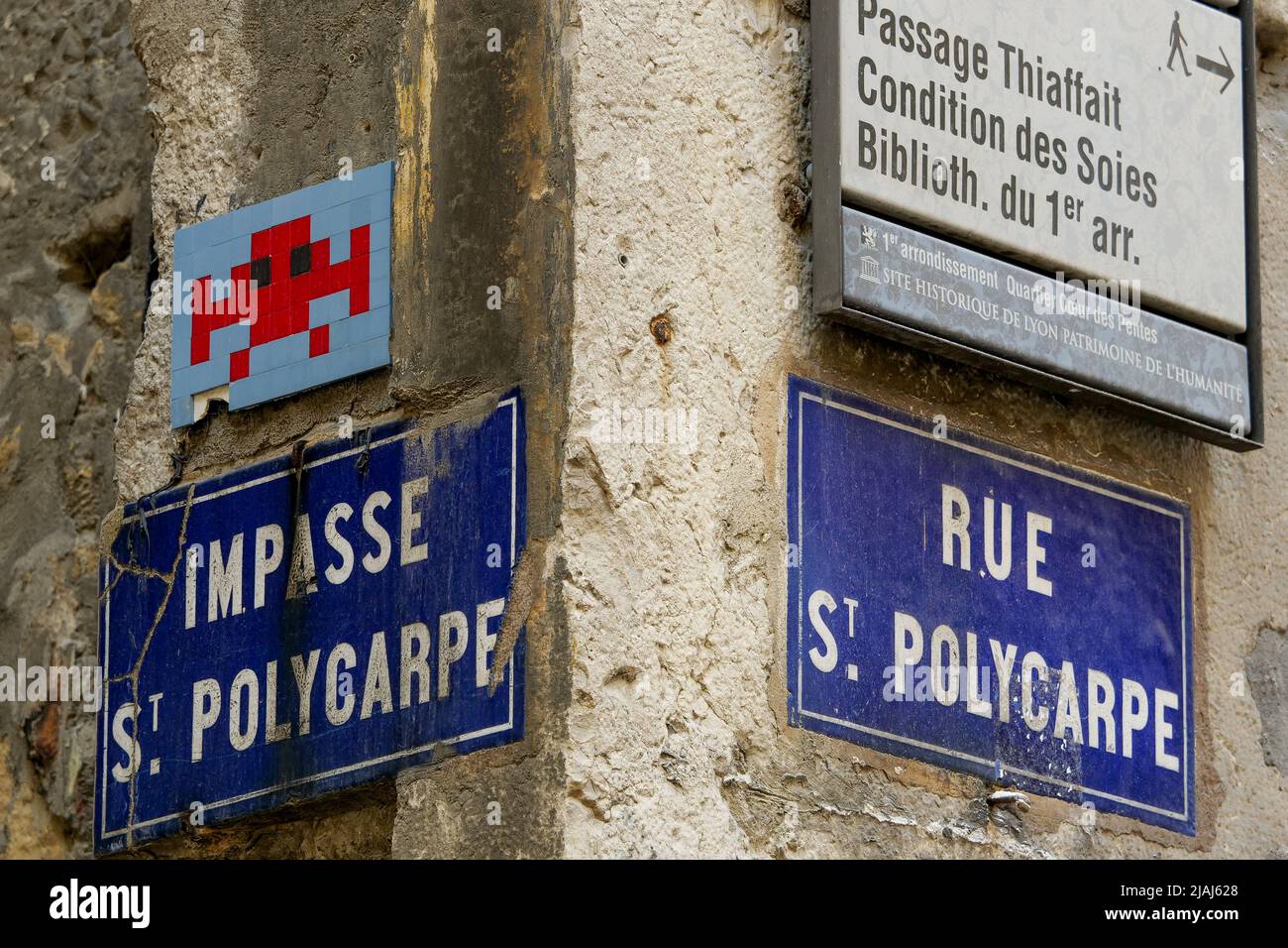 Saint polycarpe street hi-res stock photography and images - Alamy