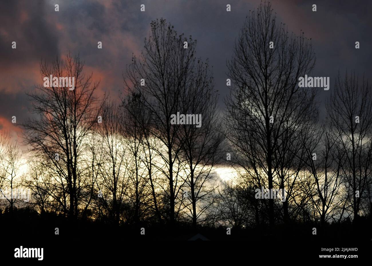 Stromy weather hi-res stock photography and images - Alamy