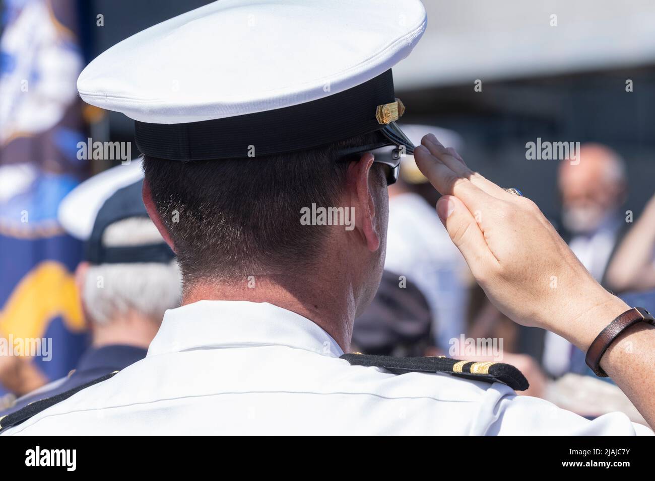Us navy officer hi-res stock photography and images - Alamy