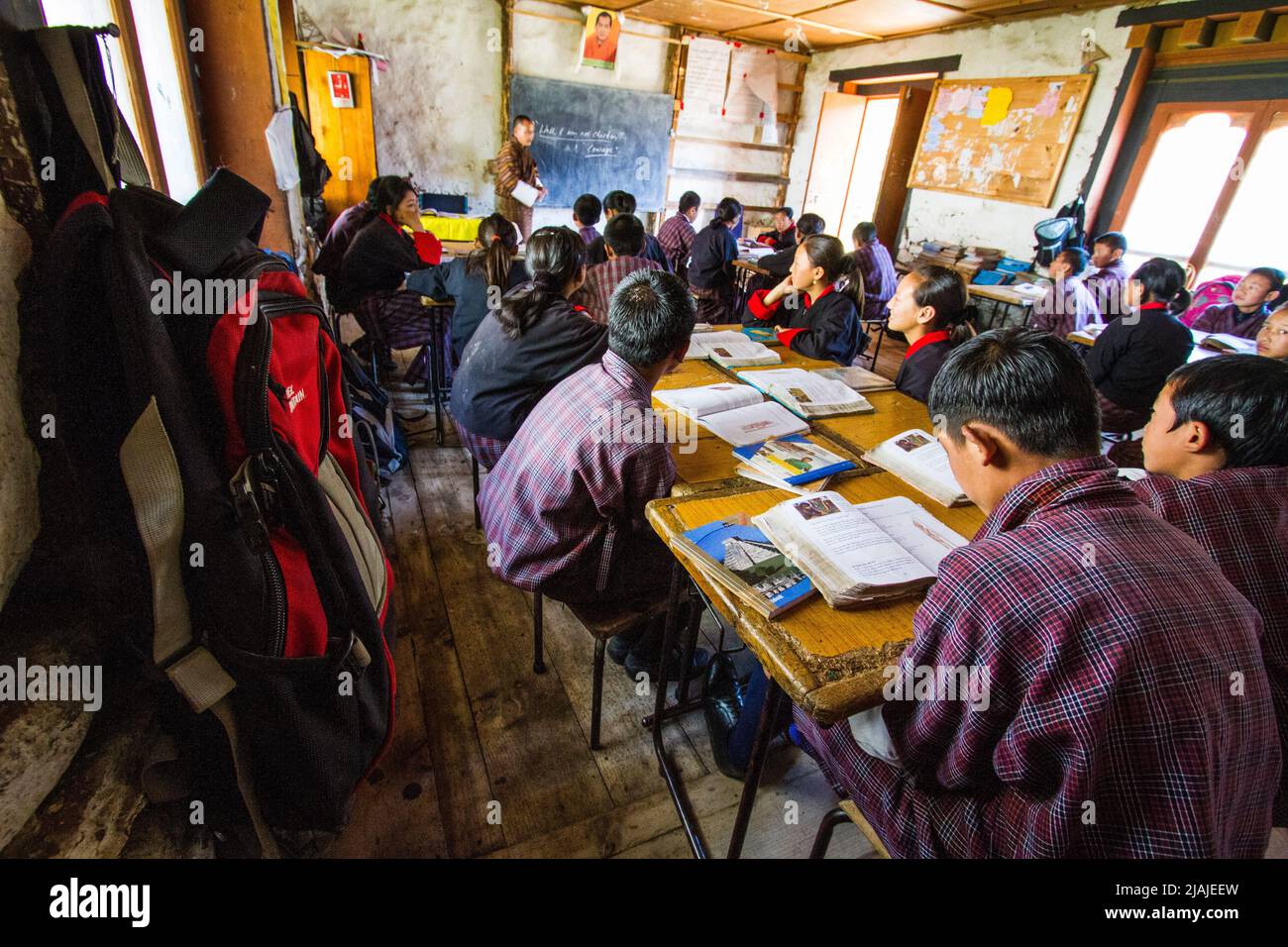 Bhutan school students hi-res stock photography and images - Alamy