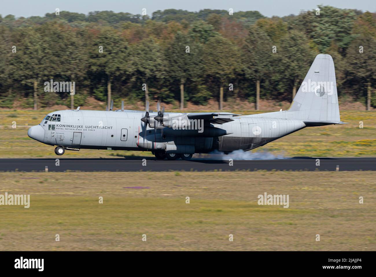 C 130 30 hi-res stock photography and images - Alamy