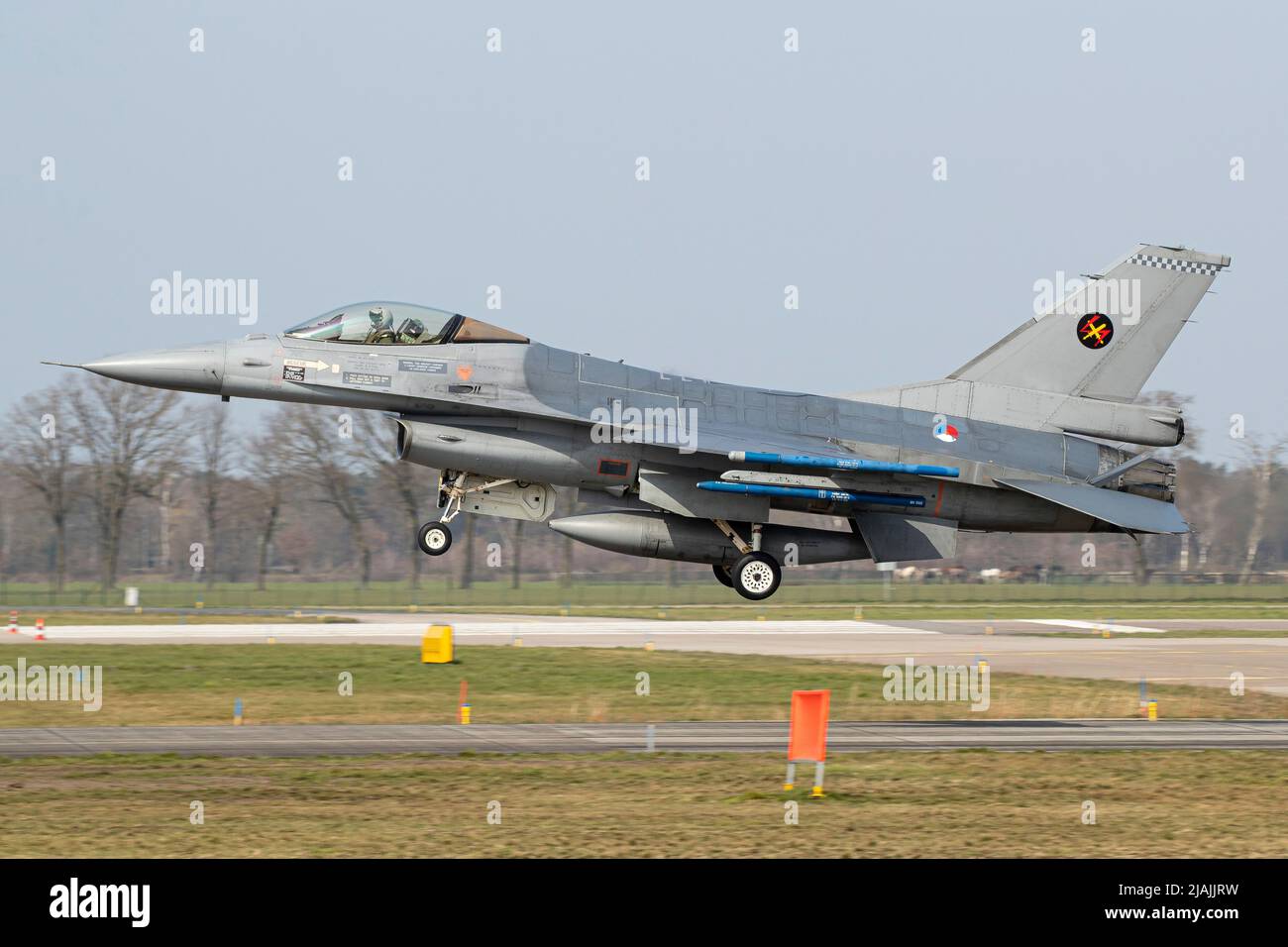 A Royal Netherlands Air Force F-16 Fighting Falcon fighter jet landing ...