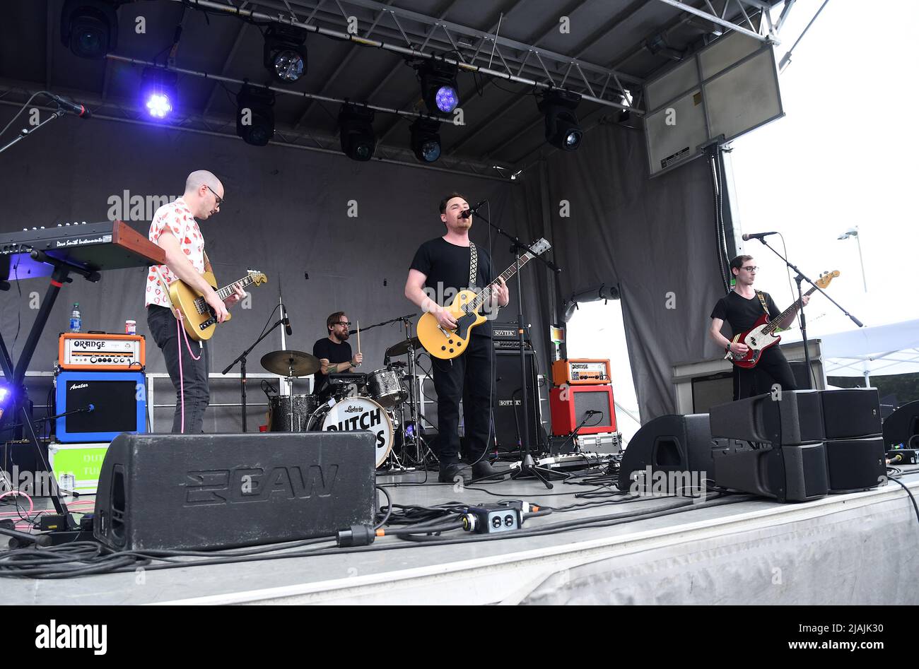 The Dutch Tulips, Matthew Freake, Justin Mantell, and brothers Matthew ...