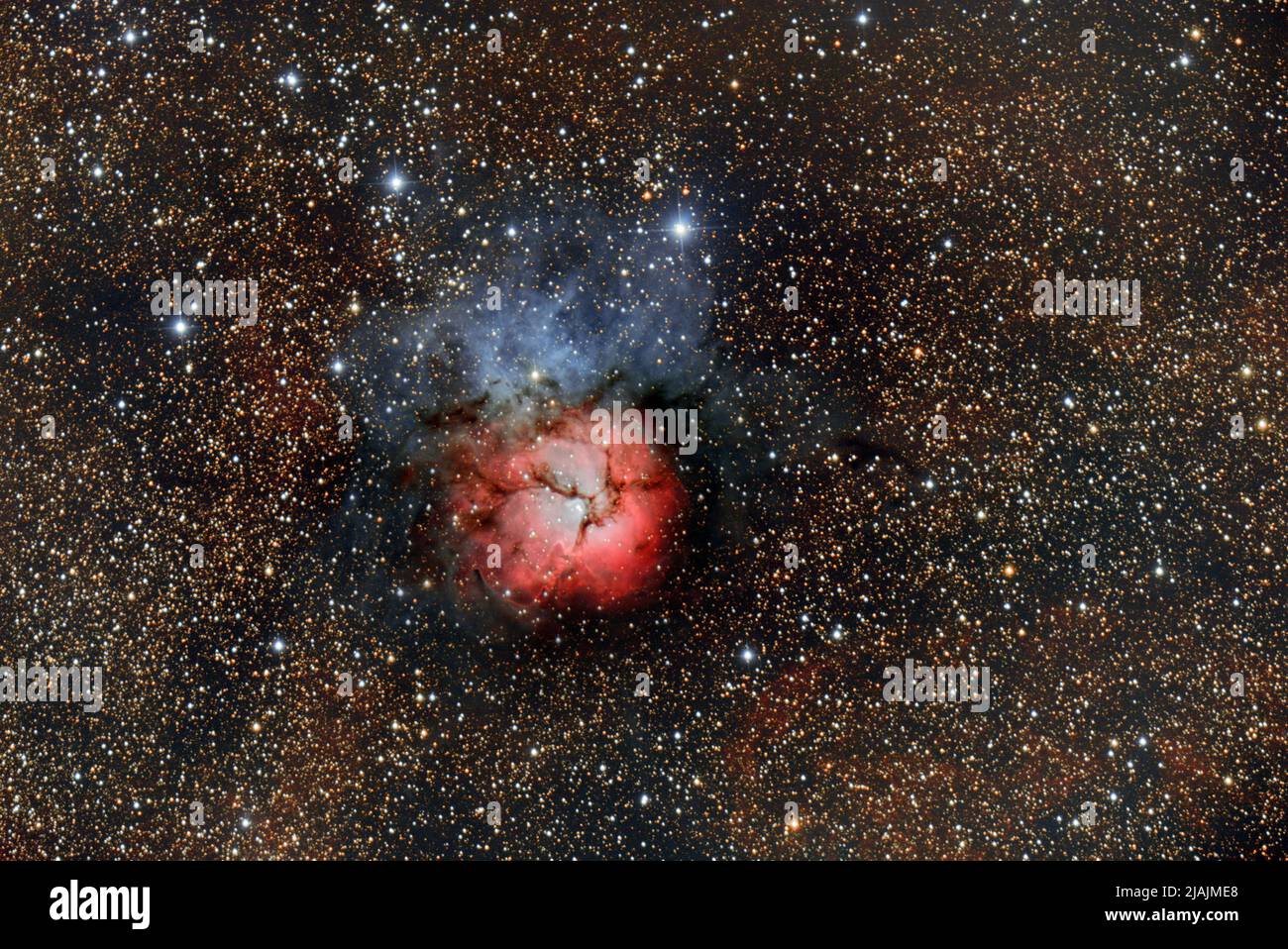 Trifid Nebula, Messier 20 Stock Photo - Alamy