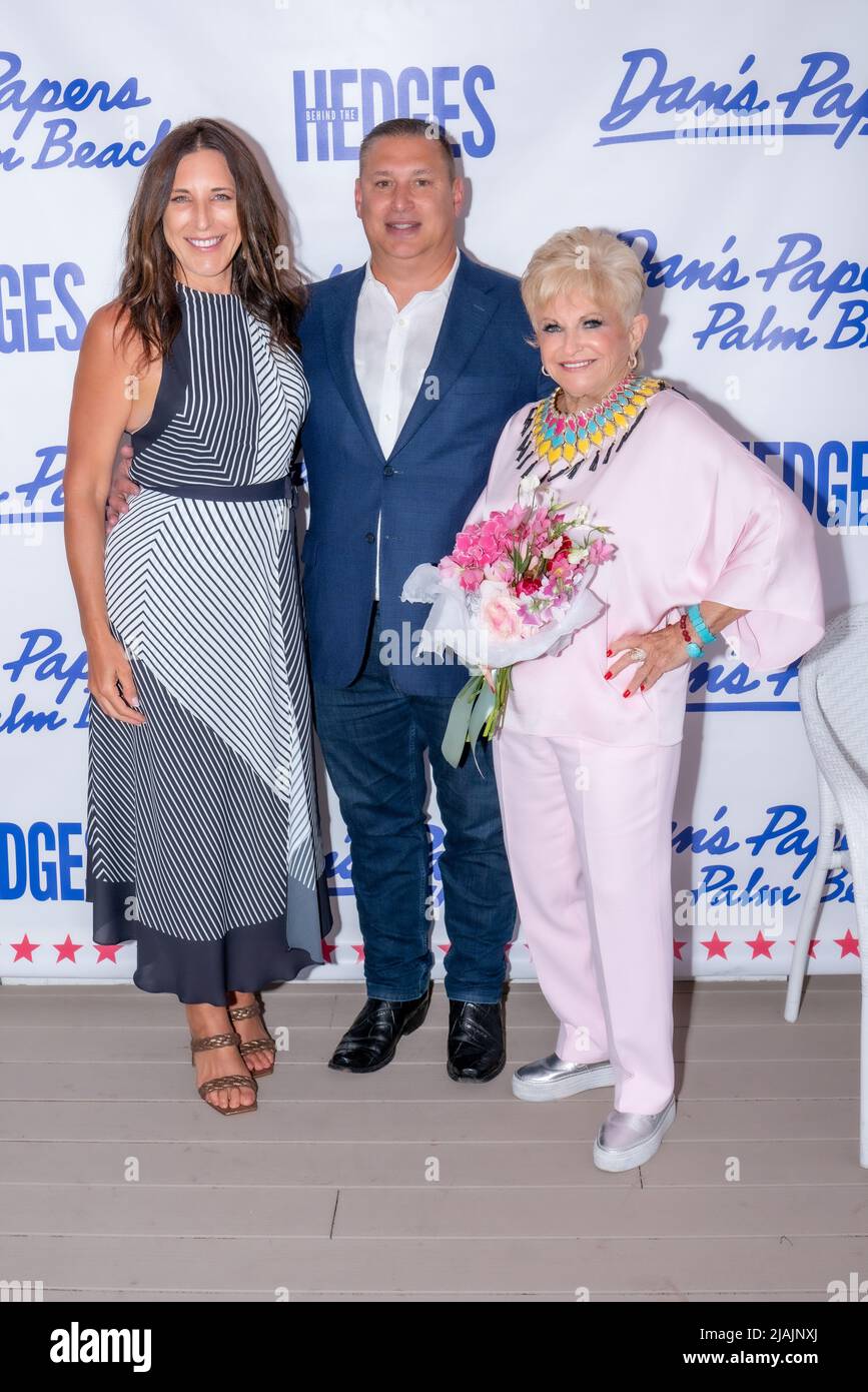 Lisa Fasano, Mario Fasano and Vickie Schnepps attend Dan's Papers VIP ...
