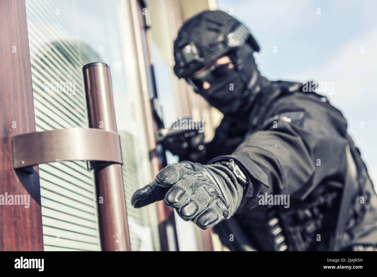 Policeman hand signals hi-res stock photography and images - Alamy
