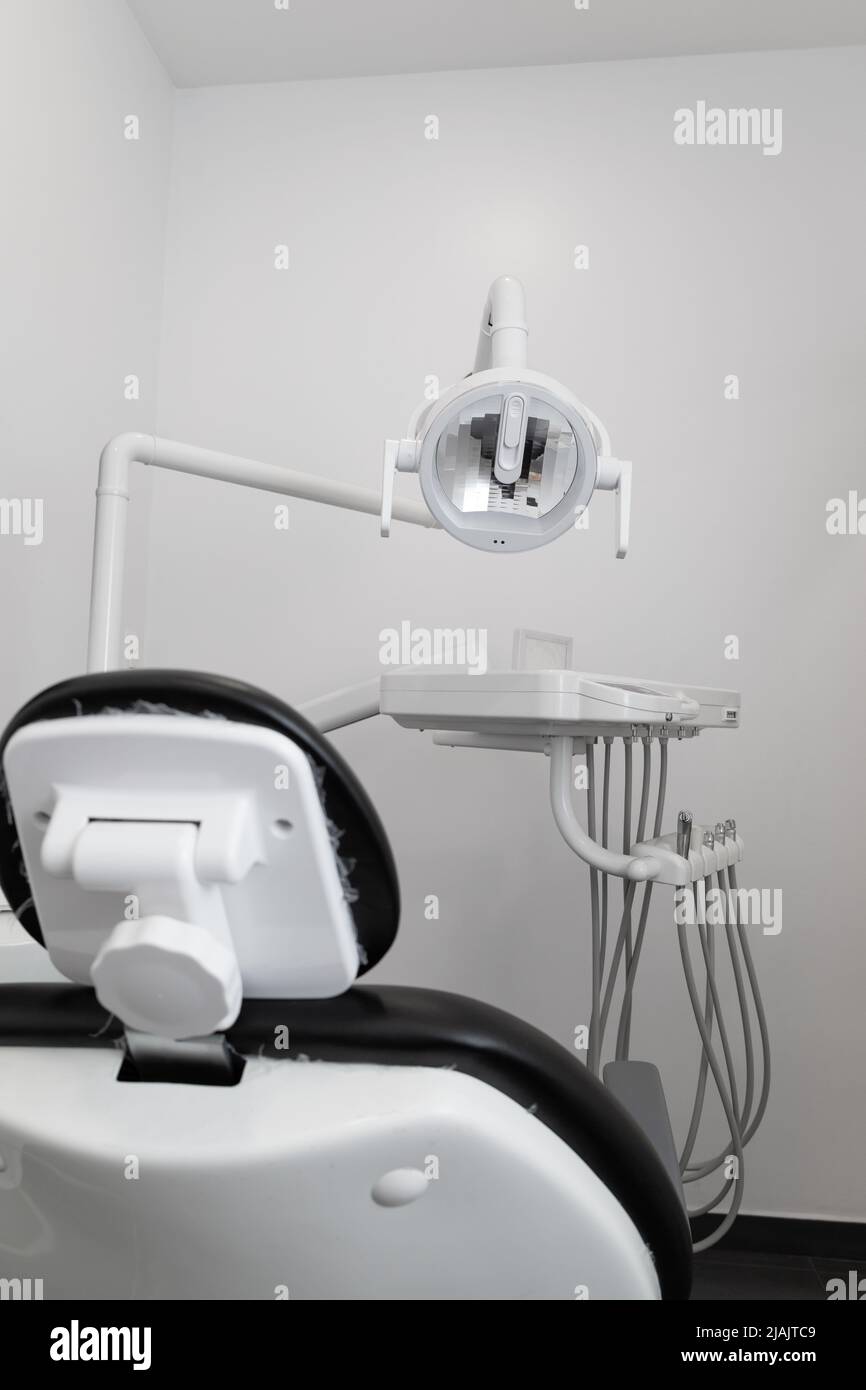 Empty hospital office equipped hi-res stock photography and images - Alamy