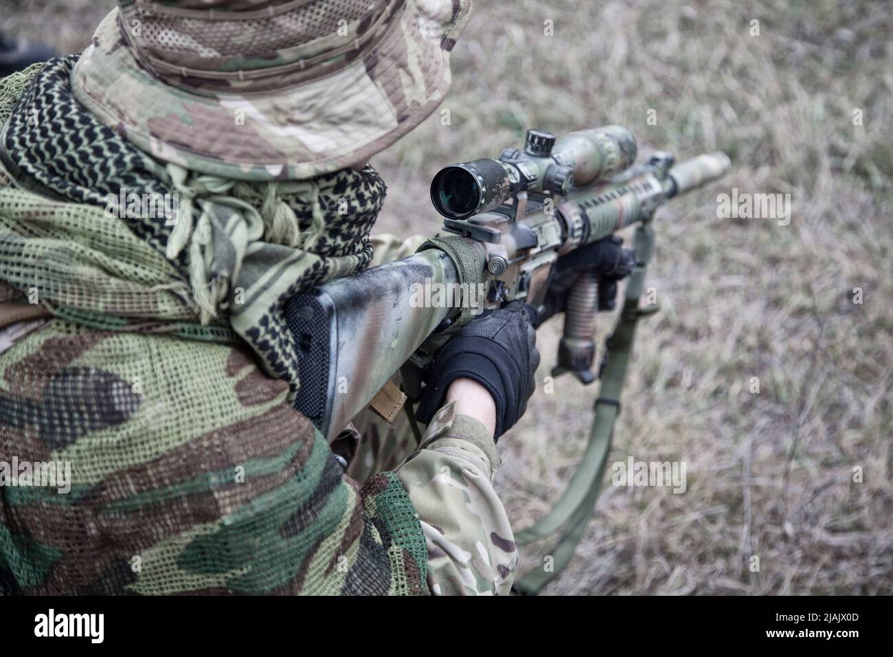 Shoulder gun hi-res stock photography and images - Alamy