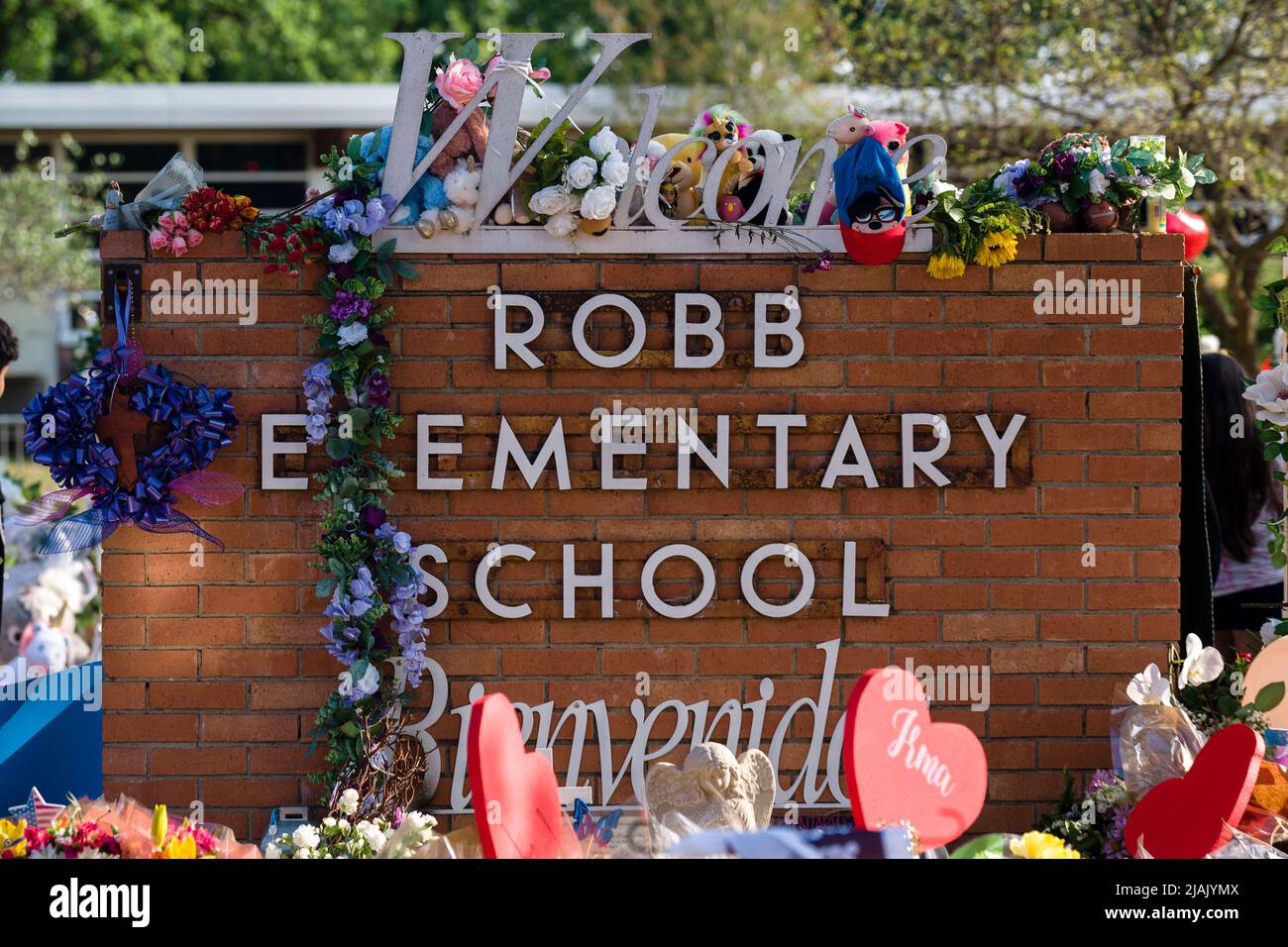 May 30, 2022: The welcome sign in front of Robb Elementary School in ...