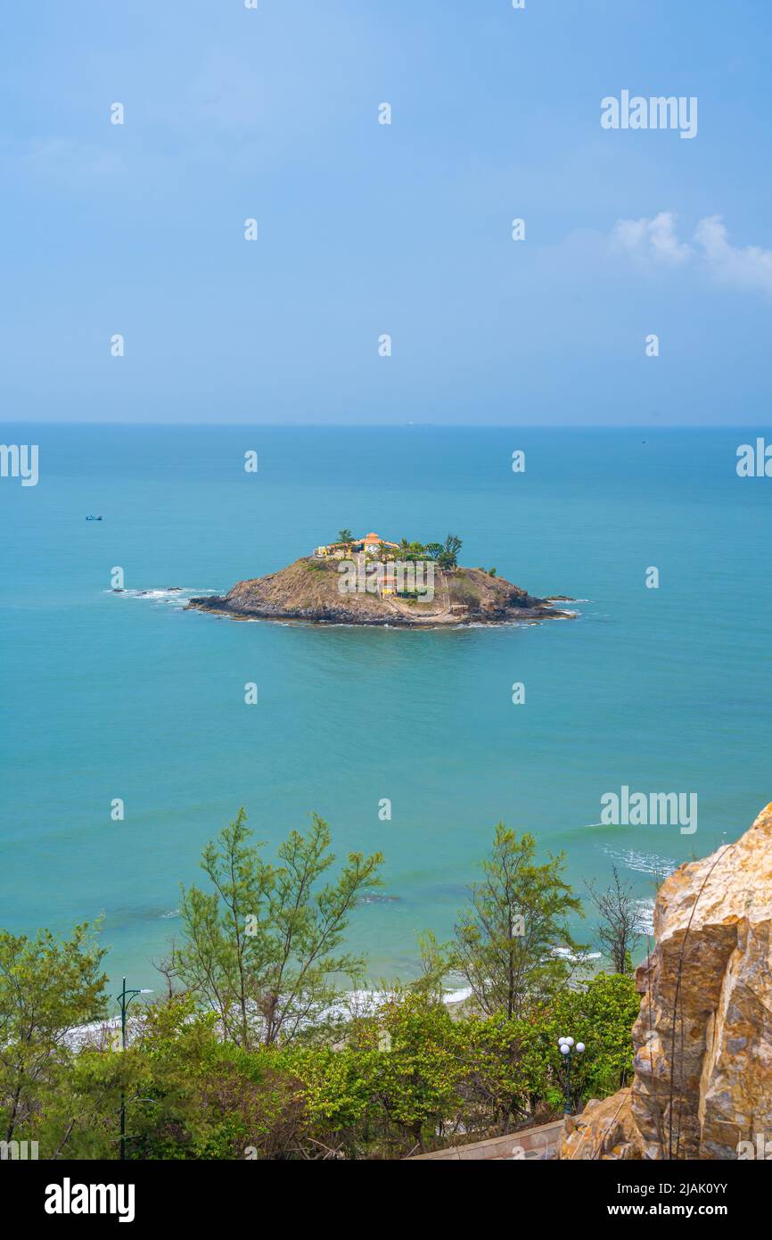 Hon mieu island hi-res stock photography and images - Alamy