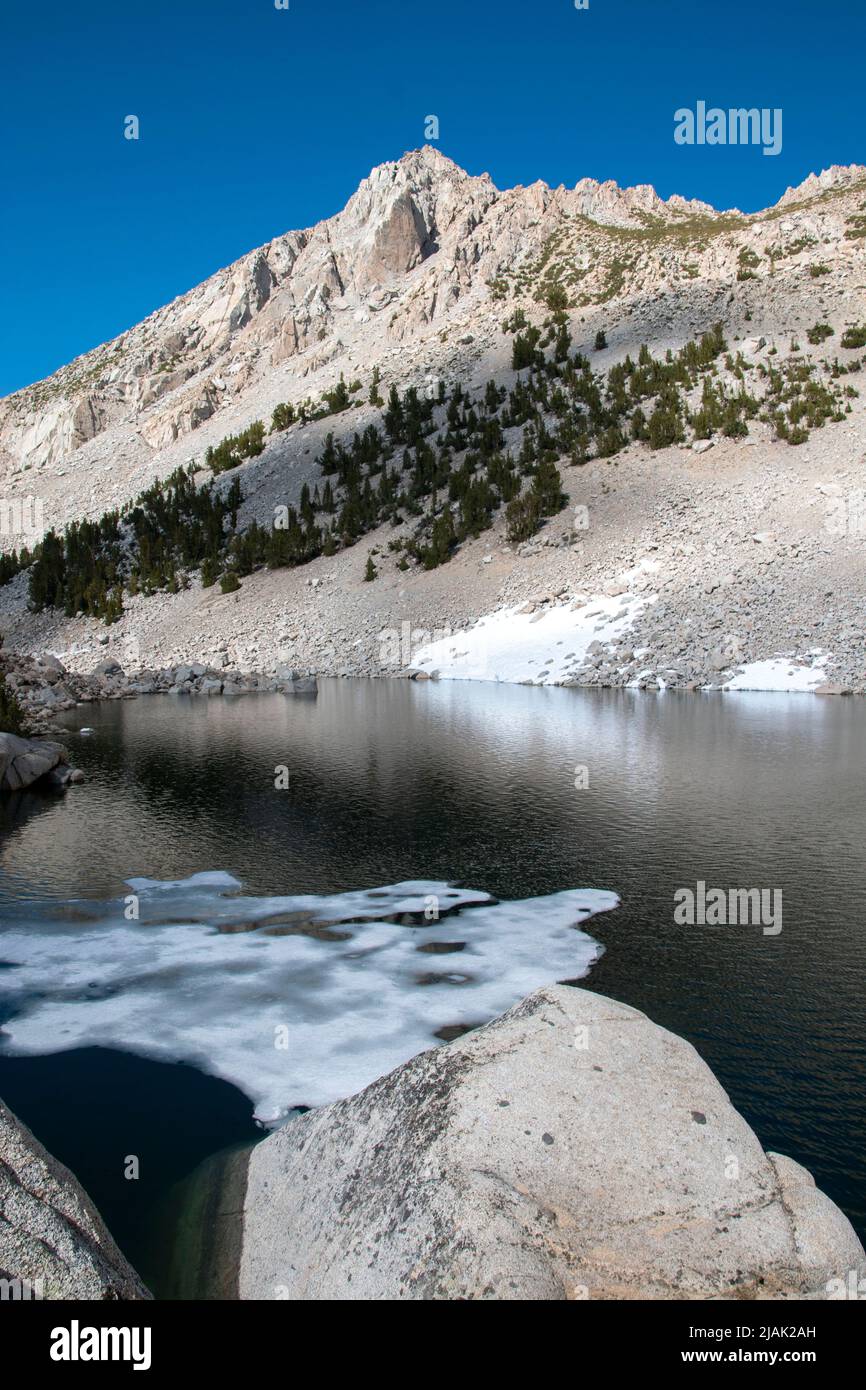 Donkey Lake is one of many alpine lakes in the Eastern Sierra of Inyo ...