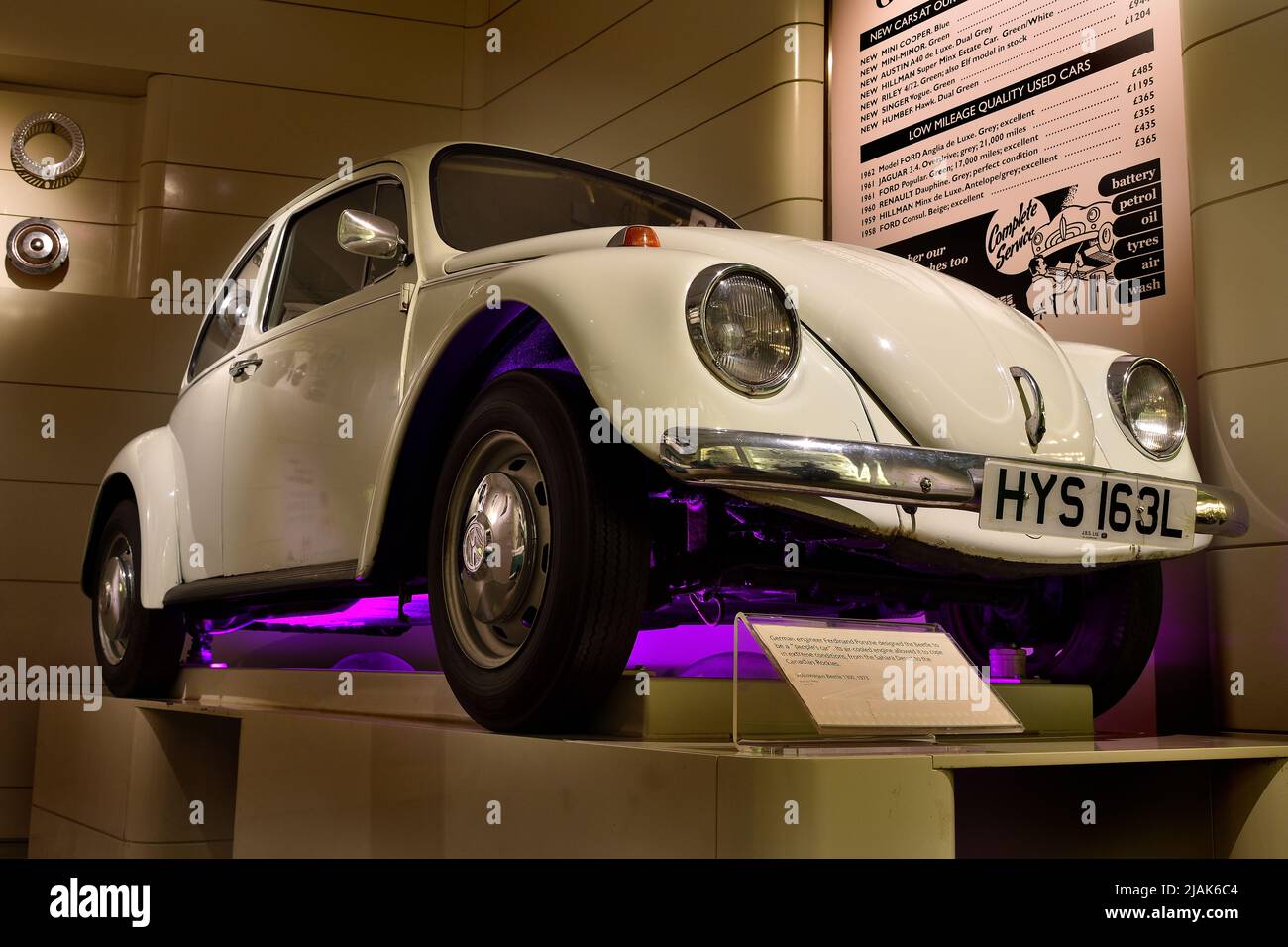 Beetle car british museum hi-res stock photography and images - Alamy