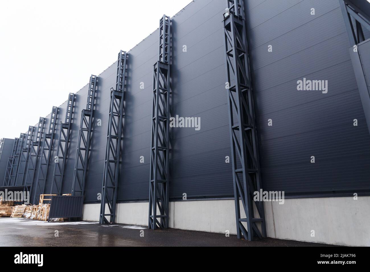 Wall commercial building large hi-res stock photography and images - Alamy