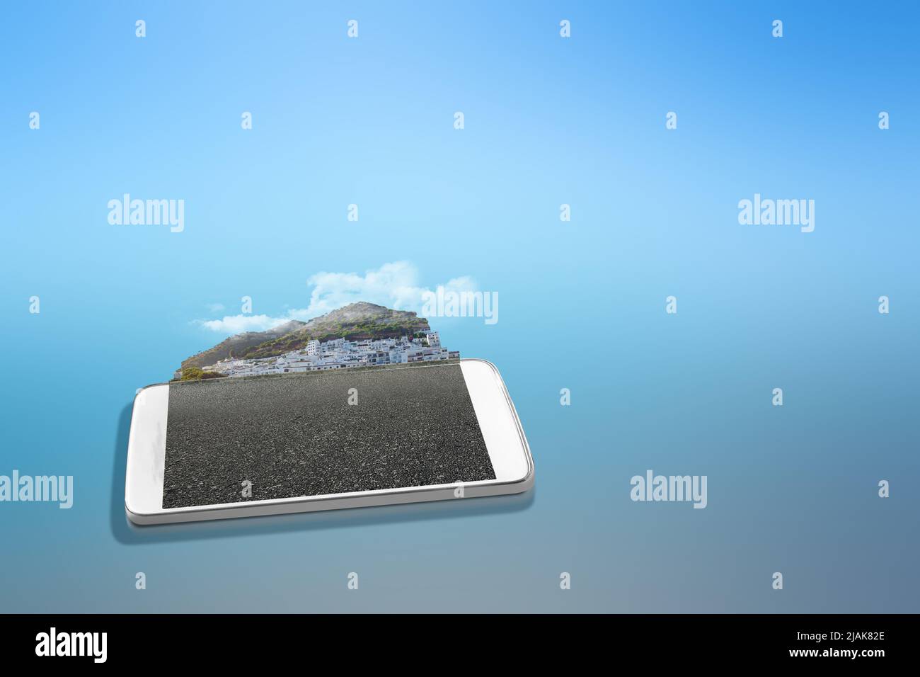 Mobile phone screen street hi-res stock photography and images - Alamy